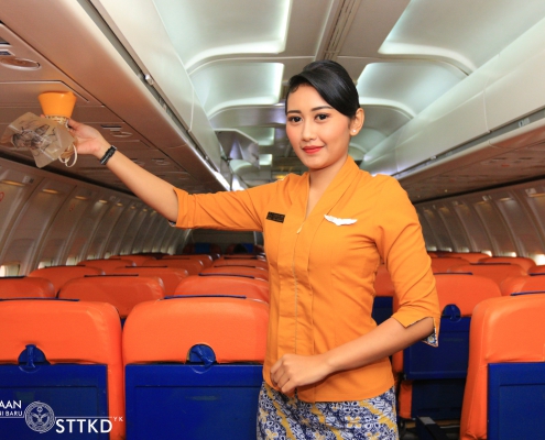 Beranda - FLIGHT ATTENDANT STTKD